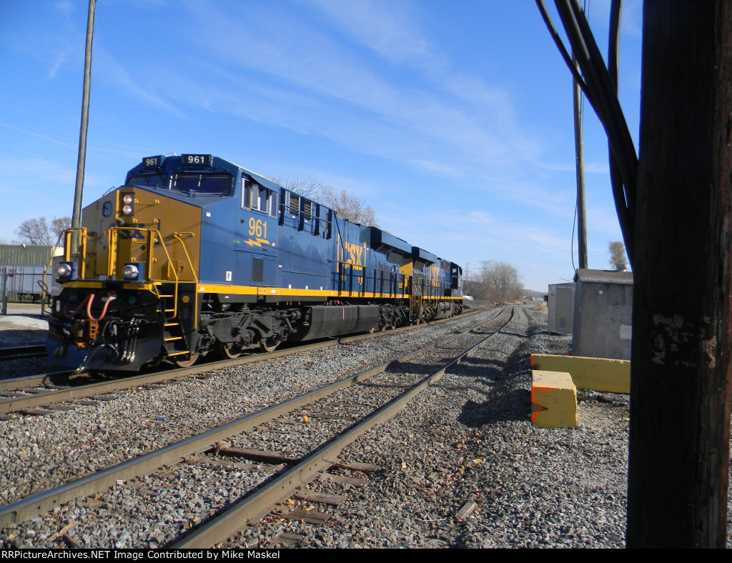 CSX 961